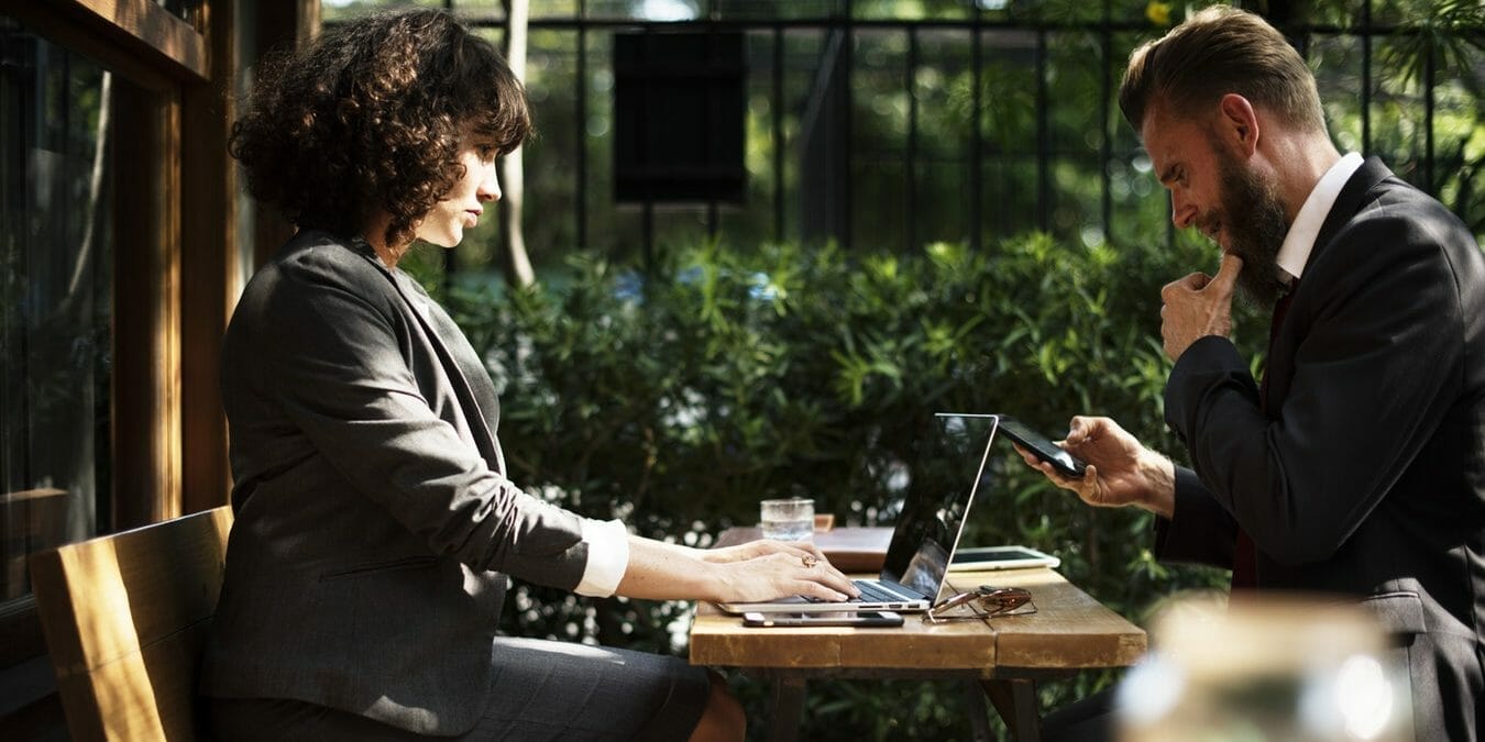 6 Pro Tips to Warm Up a Cold Sales Prospect - SPOTIO